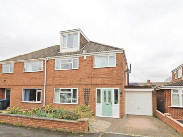 4 Bedroom Semi detached House For Sale In Carrville