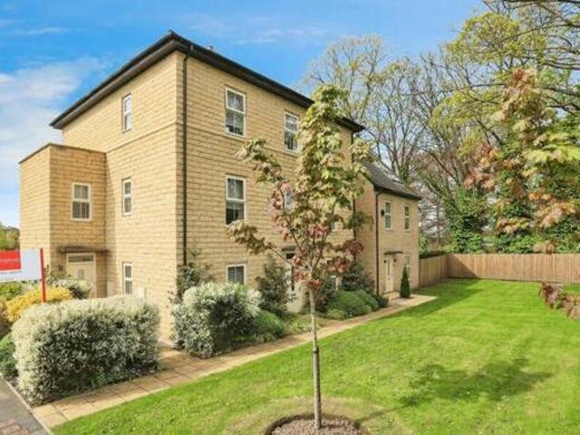 4 Bedroom Semi detached House For Sale In Castleford, West Yorkshire
