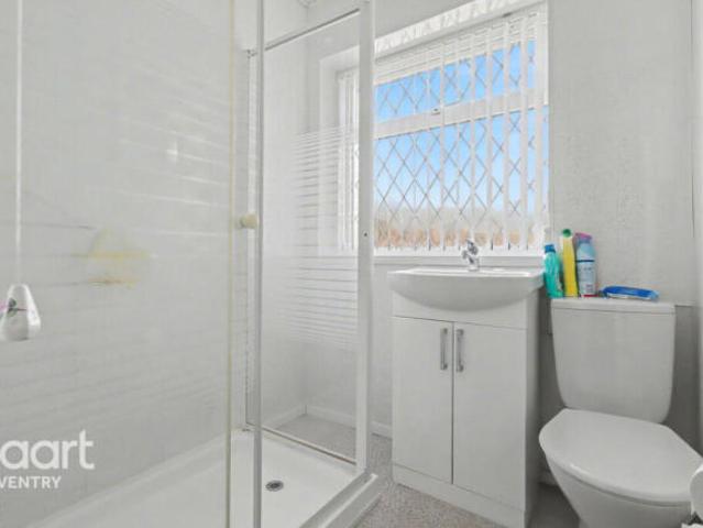 4 bedroom semi detached house for sale in Cavendish Road, Coventry, CV4