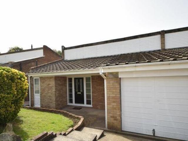4 Bedroom Semi detached House For Sale In Chatham, Kent