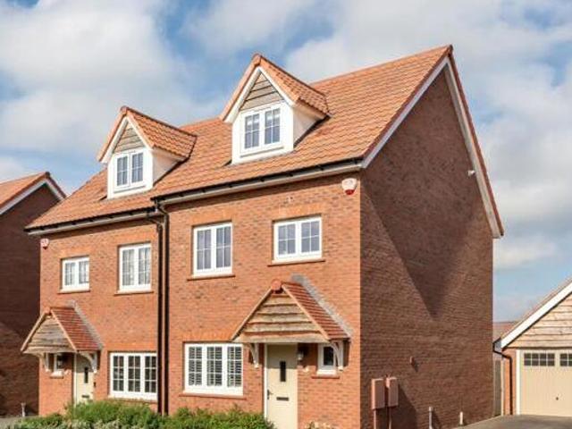 4 Bedroom Semi detached House For Sale In Cheltenham, Gloucestershire