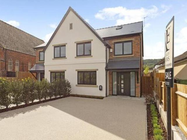 4 Bedroom Semi detached House For Sale In Cheltenham, Gloucestershire