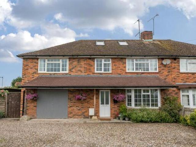 4 Bedroom Semi detached House For Sale In Cheltenham, Gloucestershire