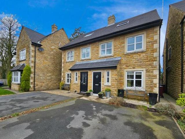 4 Bedroom Semi detached House For Sale In Chipping