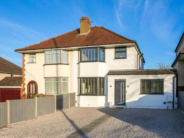 4 Bedroom Semi detached House For Sale In Chiswell Green, St Albans