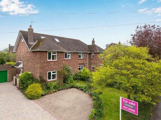 4 Bedroom Semi detached House For Sale In Church Fenton