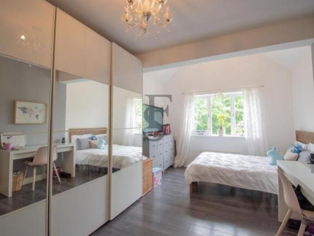 4 bedroom semi detached house for sale in Church Lane, Stoughton, LE2