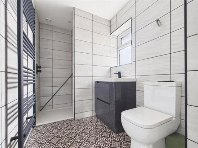 4 bedroom semi detached house for sale in Compton Avenue, Tilehurst, Reading, Berkshire, RG31