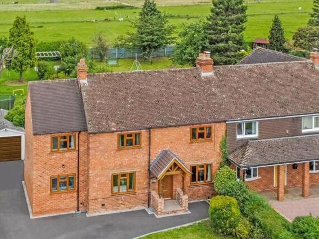 4 Bedroom Semi detached House For Sale In Cookley