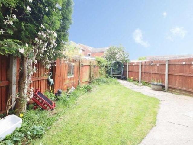 4 bedroom semi detached house for sale in Colville Avenue, Anlaby Common, HU4