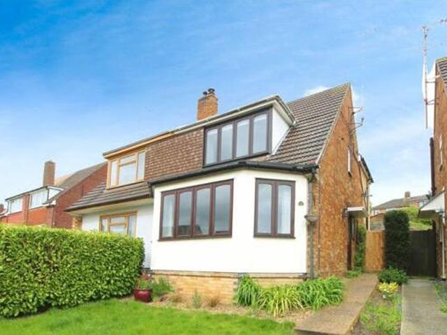 4 Bedroom Semi detached House For Sale In Colchester, Essex