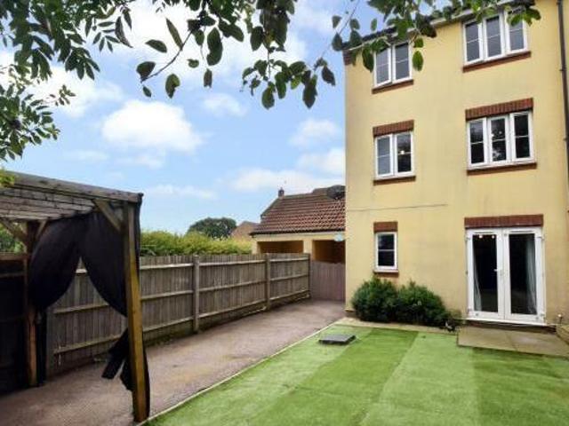 4 Bedroom Semi detached House For Sale In Copplestone, Crediton