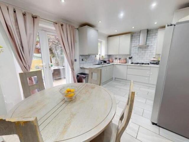 4 bedroom semi detached house for sale in Cornflower Drive, Bessacarr, Doncaster, DN4