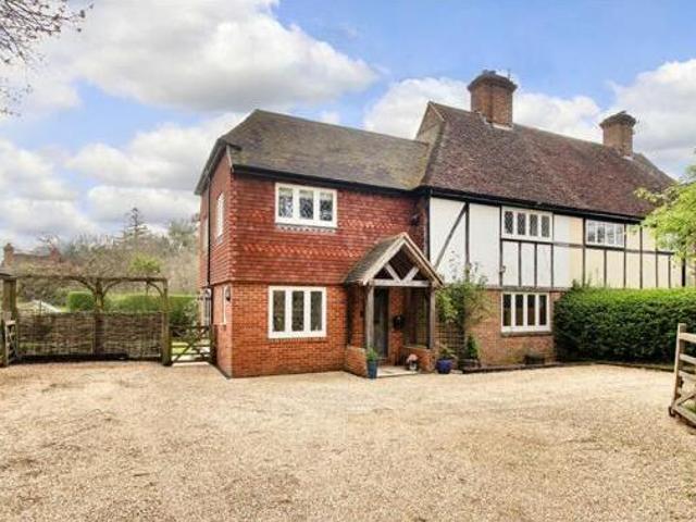 4 Bedroom Semi detached House For Sale In Cowden, Kent