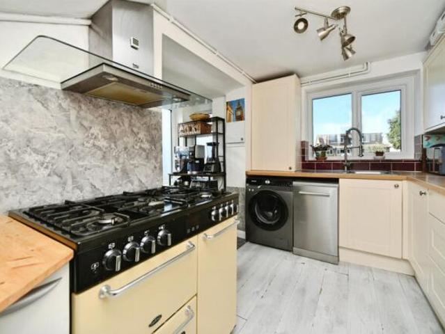 4 bedroom semi detached house for sale in Cowley Drive, Brighton, BN2