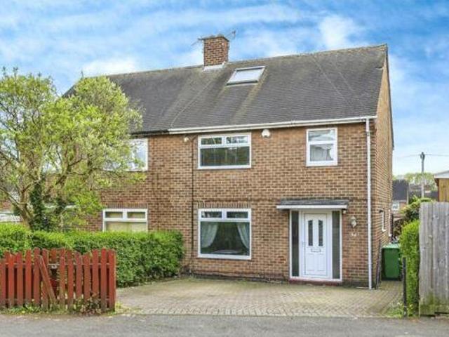 4 Bedroom Semi detached House For Sale In Clifton, Nottingham