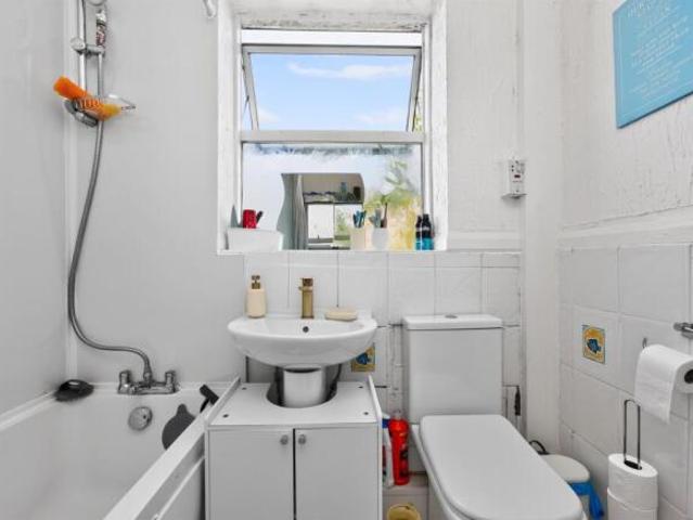 4 bedroom semi detached house for sale in Clifton Road, Giffnock, Glasgow, G46