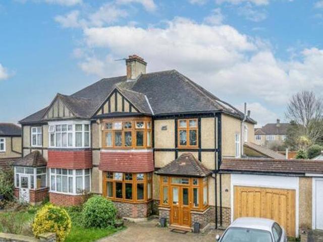 4 Bedroom Semi detached House For Sale In Croydon