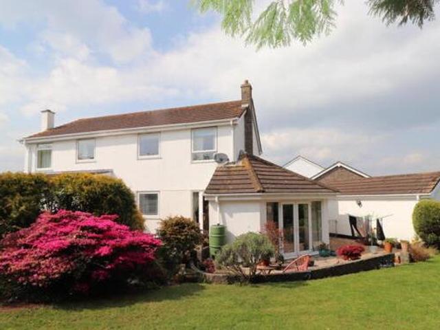 4 Bedroom Semi detached House For Sale In Crafthole, Torpoint