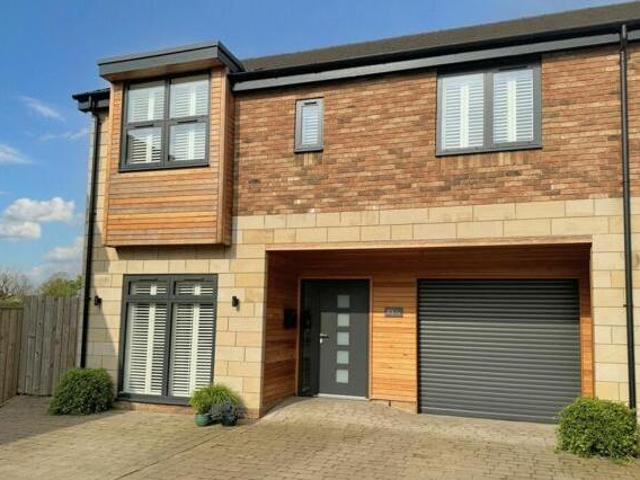 4 Bedroom Semi detached House For Sale In Cramlington, Northumberland