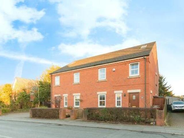 4 Bedroom Semi detached House For Sale In Crewe, Cheshire