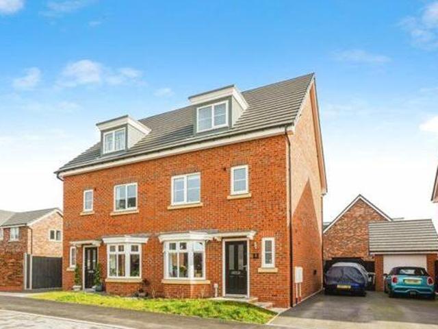4 Bedroom Semi detached House For Sale In Crewe, Cheshire