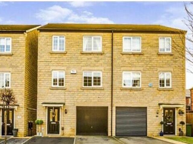 4 Bedroom Semi detached House For Sale In Crigglestone, Wakefield