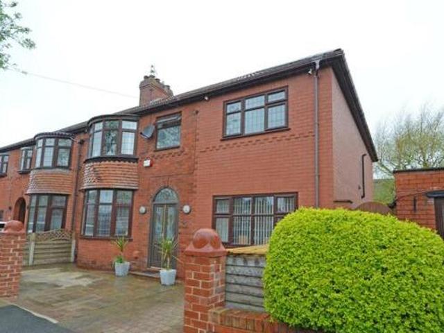 4 Bedroom Semi detached House For Sale In Dane Bank, Denton