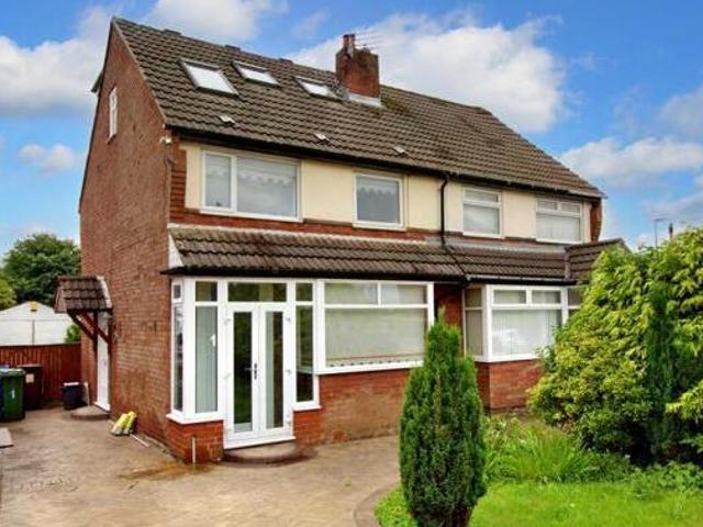 4 Bedroom Semi detached House For Sale In Denton, Manchester