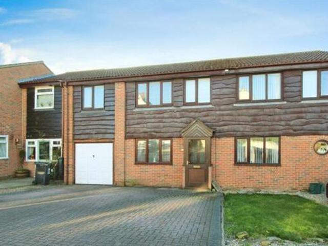 4 Bedroom Semi detached House For Sale In Deal, Kent