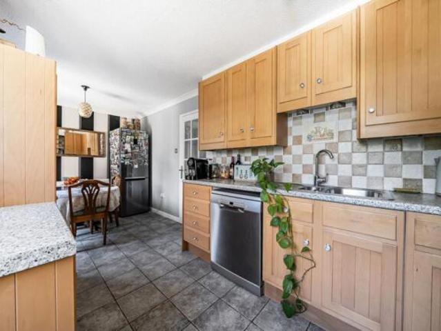 4 bedroom semi detached house for sale in Delamere Drive, Stratton St Margaret, Swindon, SN3