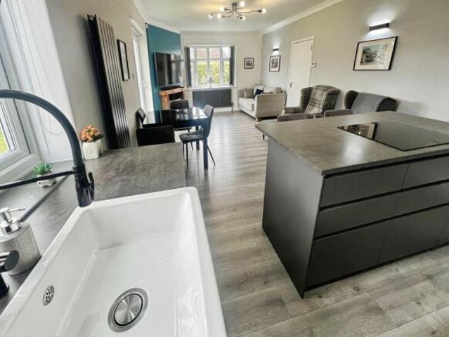 4 bedroom semi detached house for sale in Derwent Drive, Kearsley, BL4
