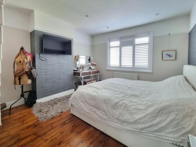 4 bedroom semi detached house for sale in Drayton, Hampshire, PO6