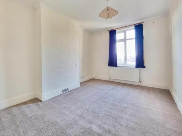 4 bedroom semi detached house for sale in Drayton, Hampshire, PO6