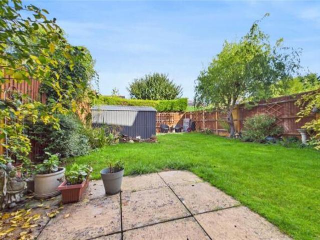 4 bedroom semi detached house for sale in Dunstall Close, Tilehurst, Reading, Berkshire, RG31
