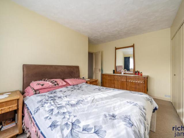 4 bedroom semi detached house for sale in Eastern Avenue, Old Walcot, Swindon, SN3