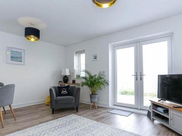 4 Bedroom Semi detached House For Sale In Edenfield, Ramsbottom