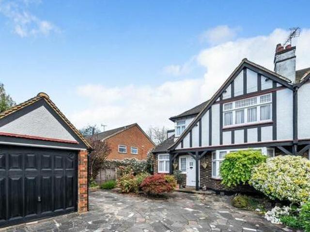 4 Bedroom Semi detached House For Sale In Edgware