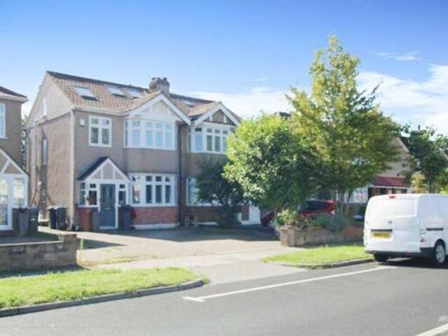 4 Bedroom Semi detached House For Sale In Enfield Town