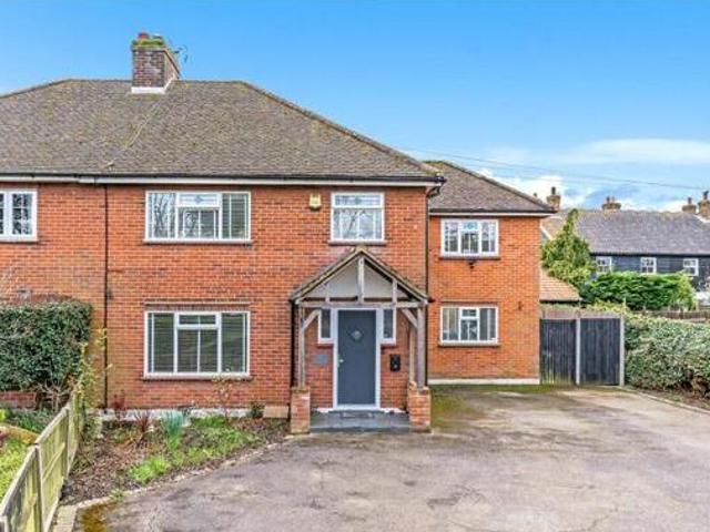 4 Bedroom Semi detached House For Sale In Epping, Essex