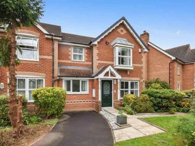 4 Bedroom Semi detached House For Sale In Euxton