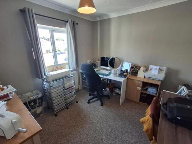 4 bedroom semi detached house for sale in Fane Road, Walton, Peterborough, PE4