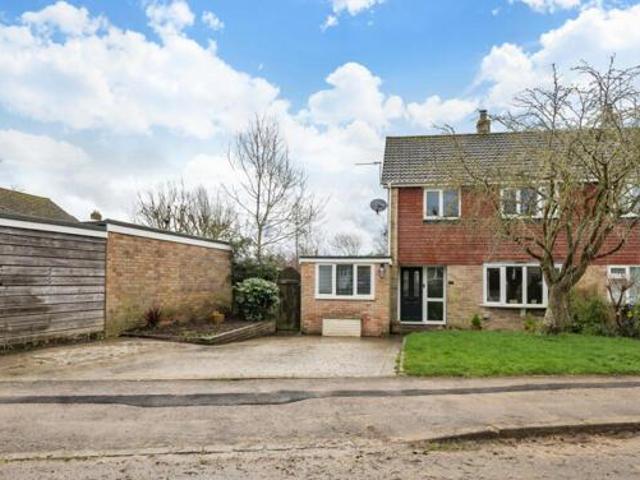 4 Bedroom Semi detached House For Sale In Faringdon, Oxfordshire