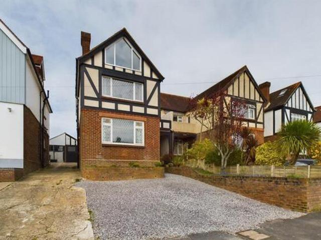 4 Bedroom Semi detached House For Sale In Farlington, Portsmouth