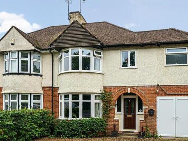 4 Bedroom Semi detached House For Sale In Farnham, Surrey