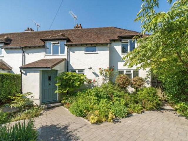 4 Bedroom Semi detached House For Sale In Farnham, Surrey