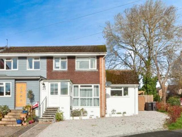4 Bedroom Semi detached House For Sale In Farnham