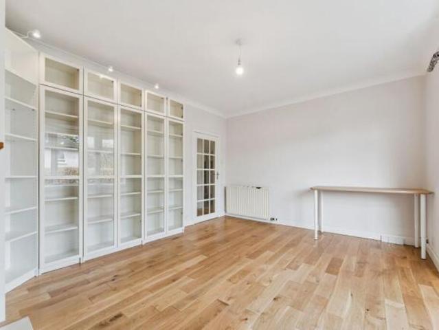 4 bedroom semi detached house for sale in Ferguson Avenue, Milngavie, G62