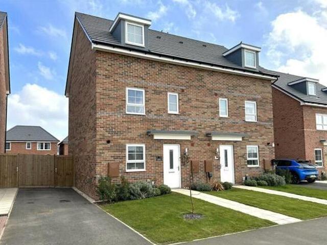4 Bedroom Semi detached House For Sale In Fernwood