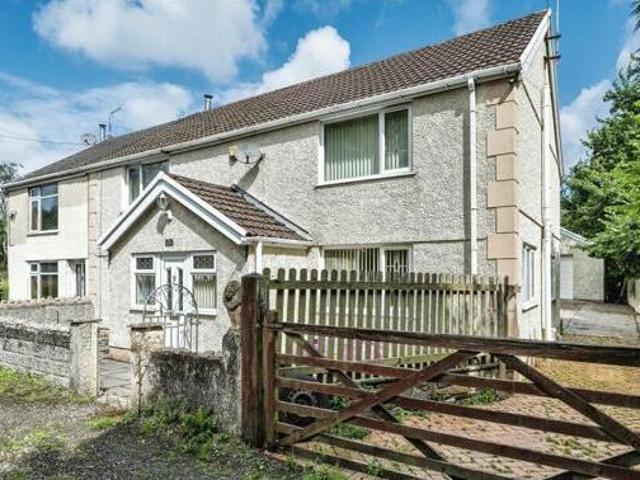 4 Bedroom Semi detached House For Sale In Fforestfach, Abertawe